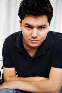 Tonight: Zack Weinstein '09 guest stars on 'Glee'