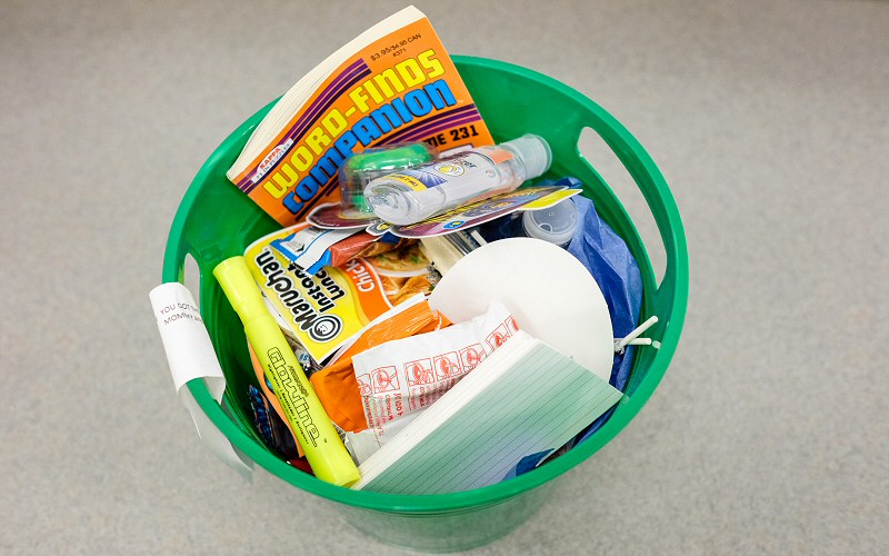 Vis-à-vis: De-stressing